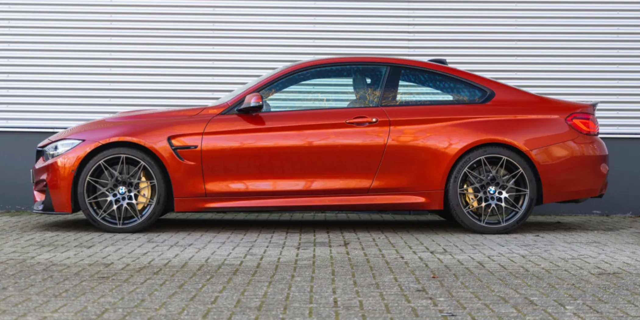 BMW M4 Competition Sakhir Orange F82 | Kallenhard